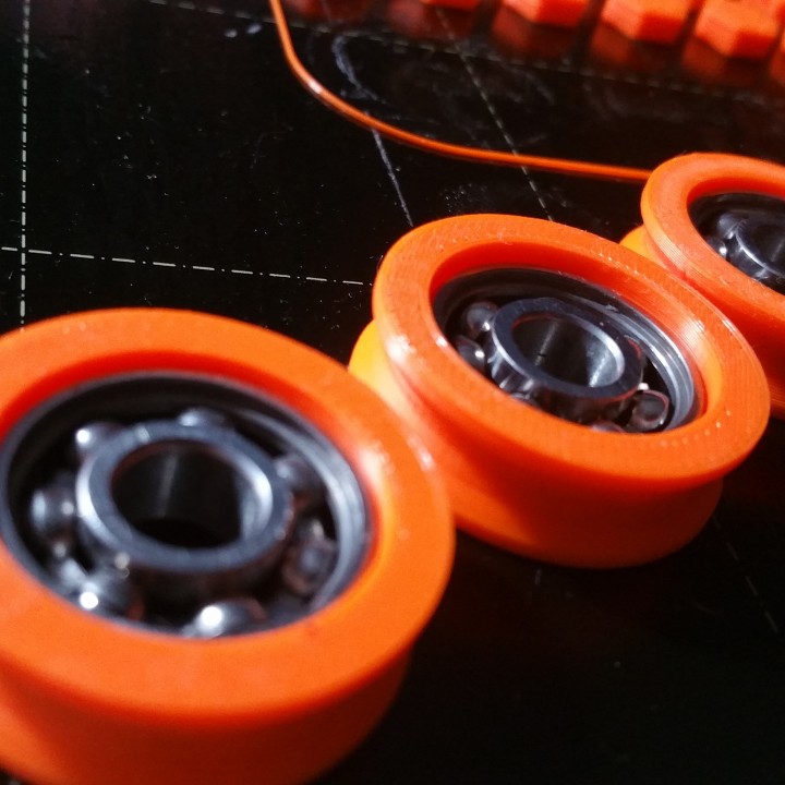 3D Printable THE ULTIMATE PRUSA FILAMENT SPOOL HOLDER CX 0.3 by Roberto ...