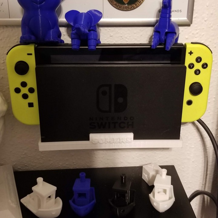 3D Printable Nintendo Switch Wall Dock Holder by Daniel Somers