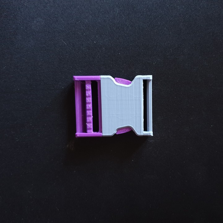 3D Printable Plastic Buckle - Large by Brodie Fairhall