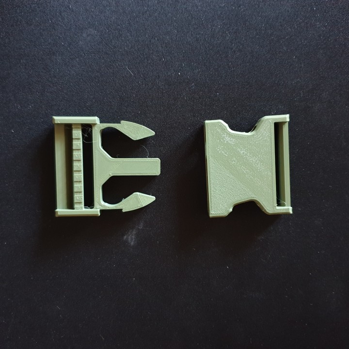 3D Printable Plastic Buckle - Large by Brodie Fairhall