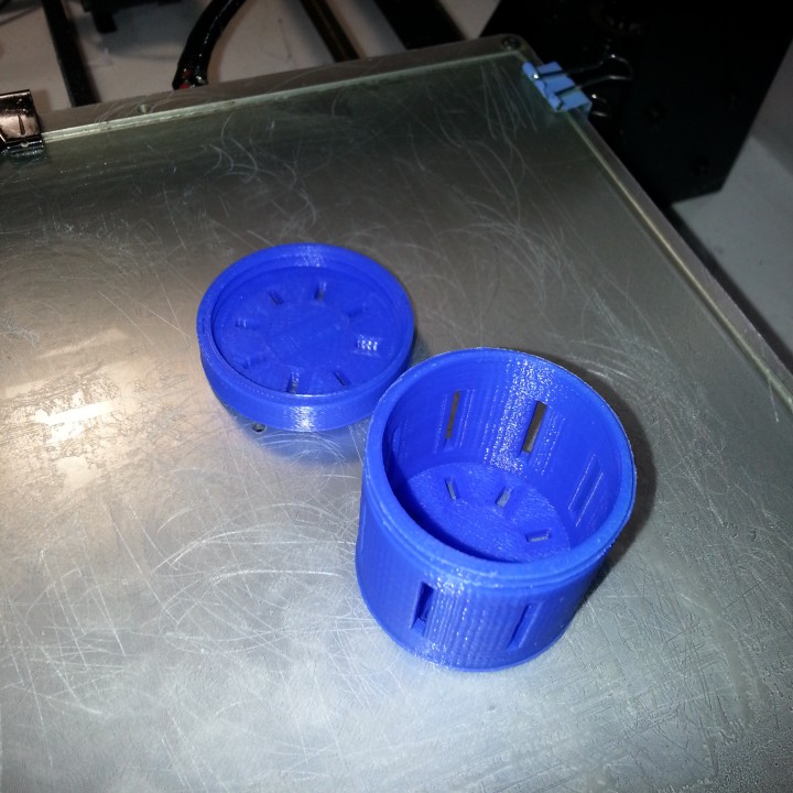 3D Printable Desicant Container by Robert Nalley