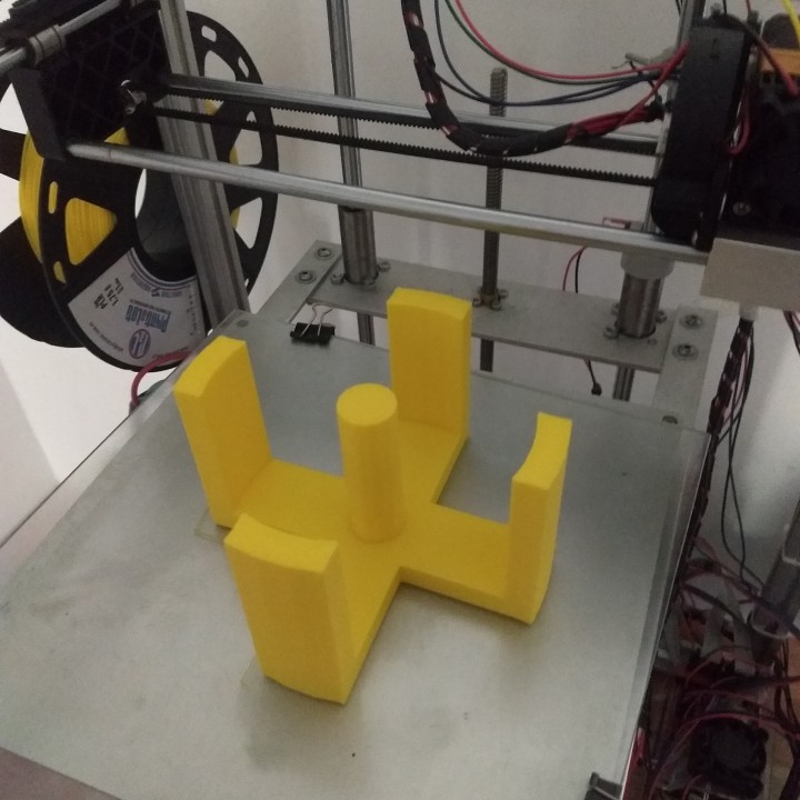 3D Printable Porta Rollo by esteban gonzalez