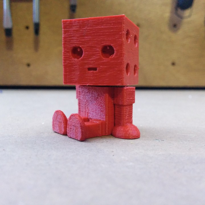 3D Printable Dice Bot by conner freeman