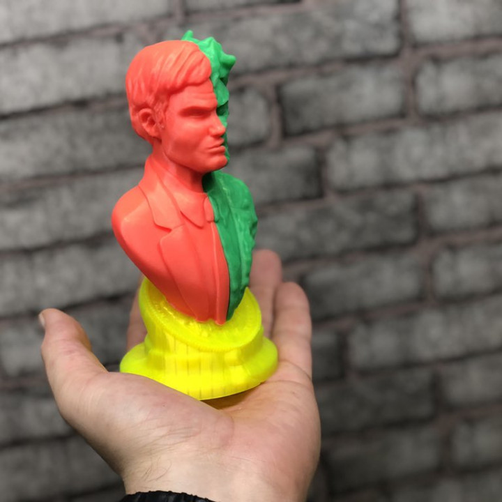 3D Printable Two-Face bust by Wekster