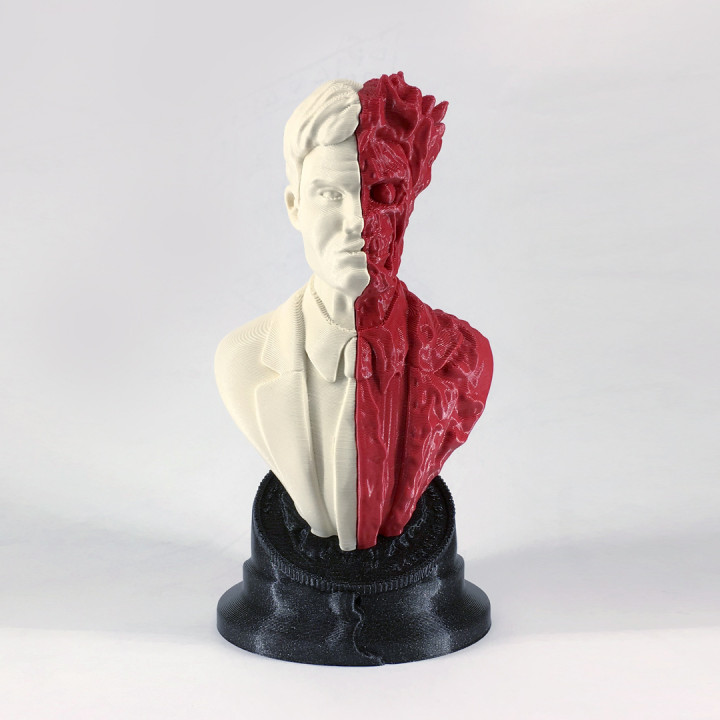3D Printable Two-Face bust by Wekster