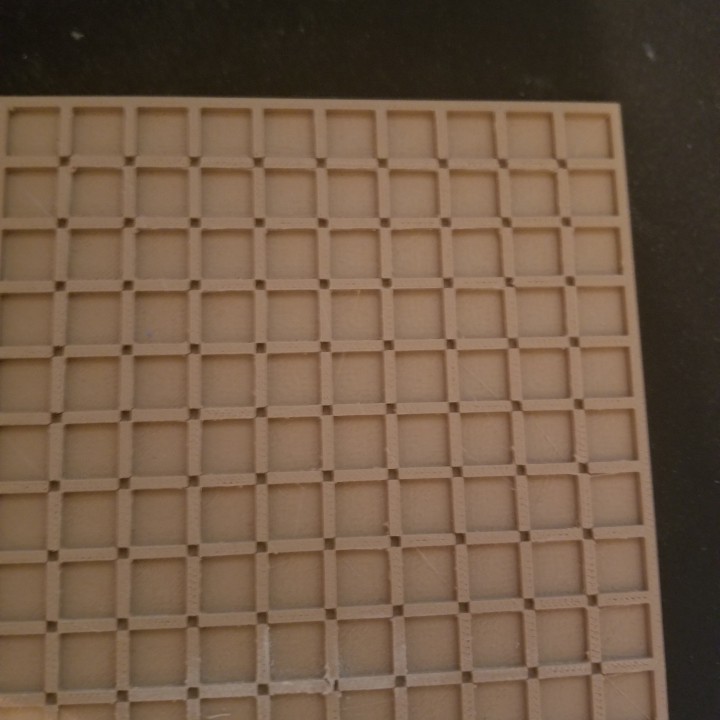3D Printable 10 x 10 1 cm square grid by simon d