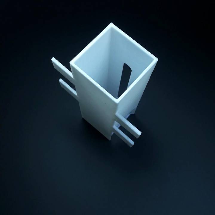 3D Printable 3d square tube short by Ian Iron