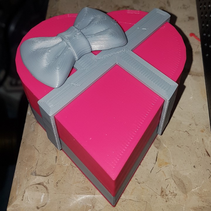 3D Printable Heart Box by Harun