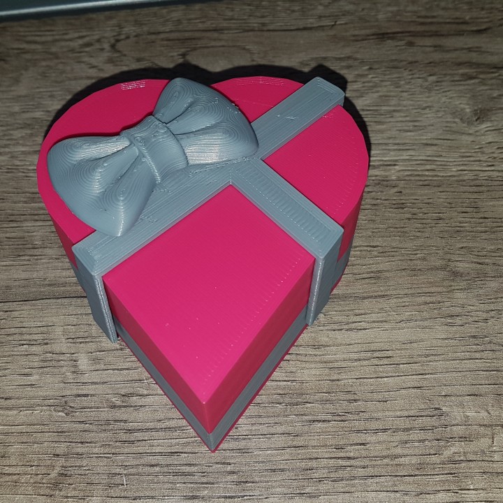 3D Printable Heart Box by Harun