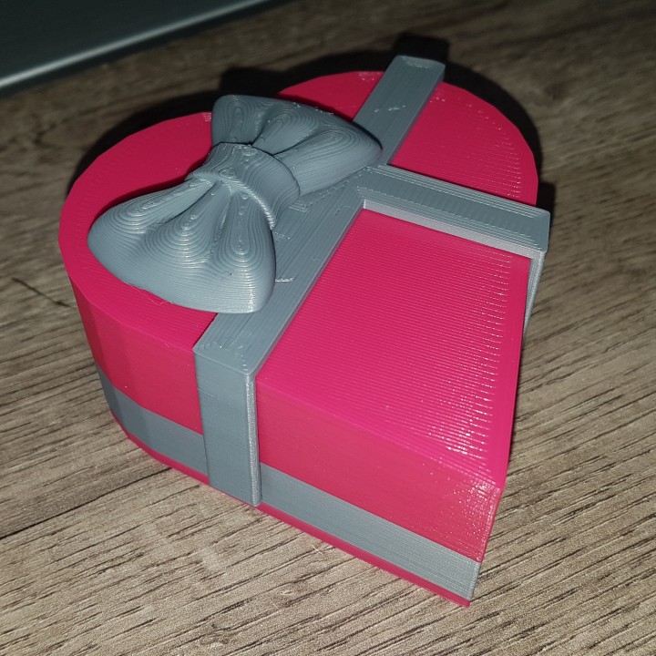 3D Printable Heart Box by Harun