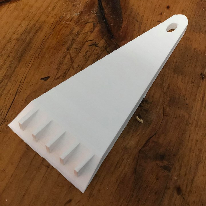 3D Printable Ice Scraper by Bob Blanco