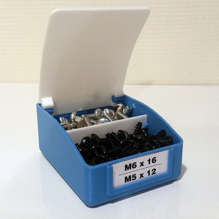 3D Printable Storage Box with Hinged Lid by Balkydru