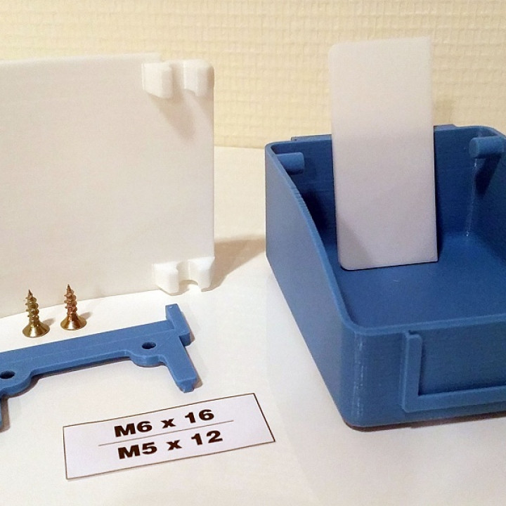 3D Printable Storage Box with Hinged Lid by Balkydru