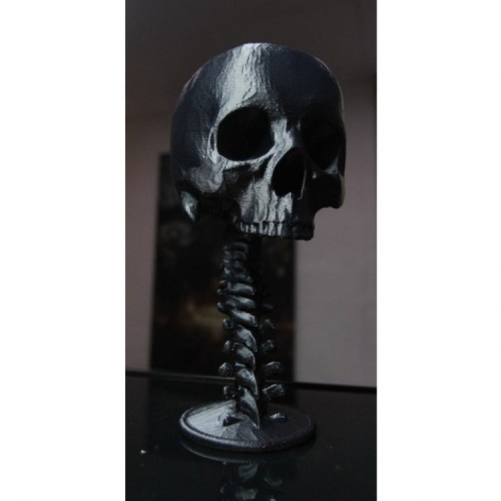 3D Printable Skullcup by Oscar Eriksson