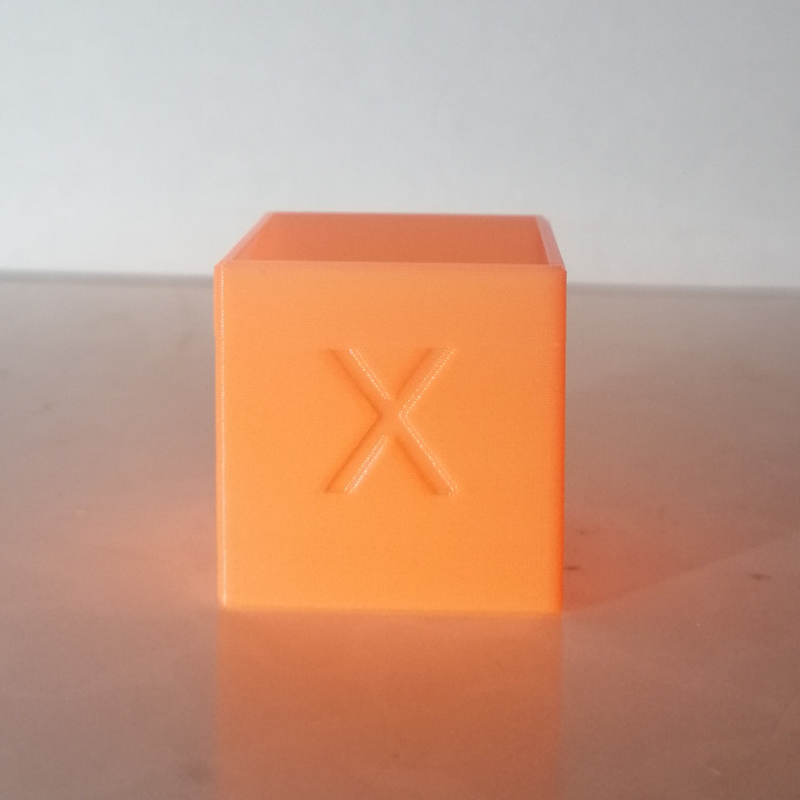 3D Printable Calibration cube 25mm by Matej Auguštin