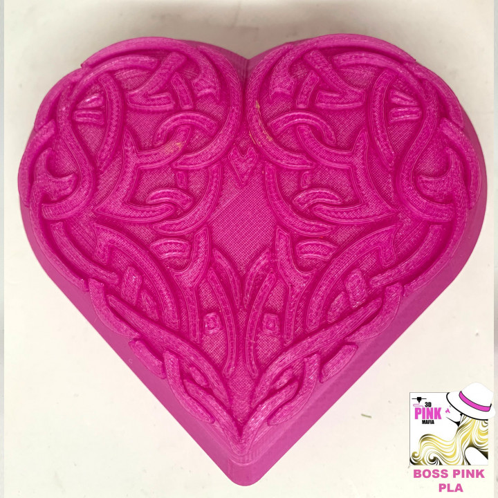 3D Printable Celtic Heart Pattern Box by Tanya Wiesner