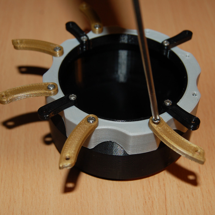 3D Printable Aperture Iris Box by Brien Allison