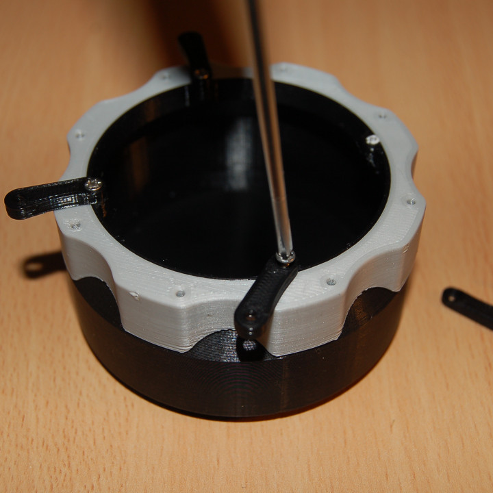 3D Printable Aperture Iris Box by Brien Allison