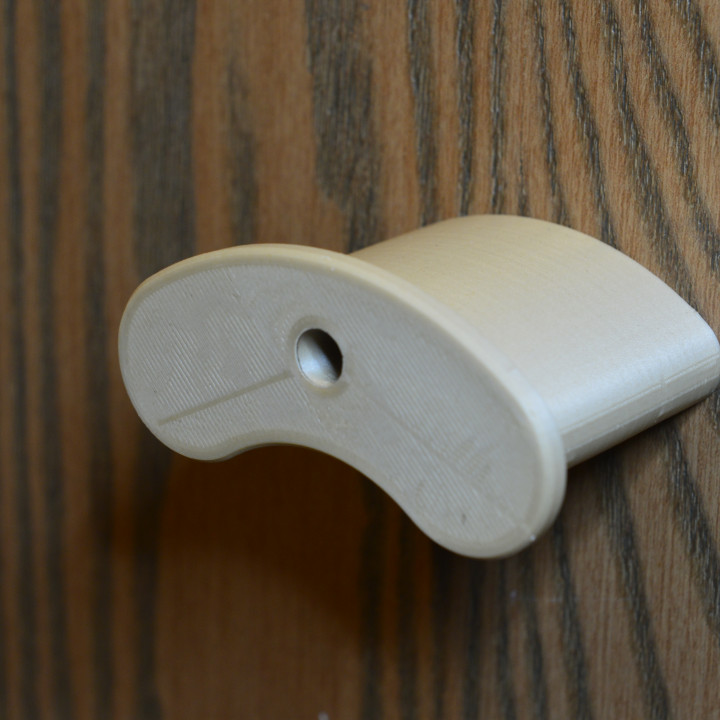 3D Printable wall mounted headphone holder by Isaac Fournier