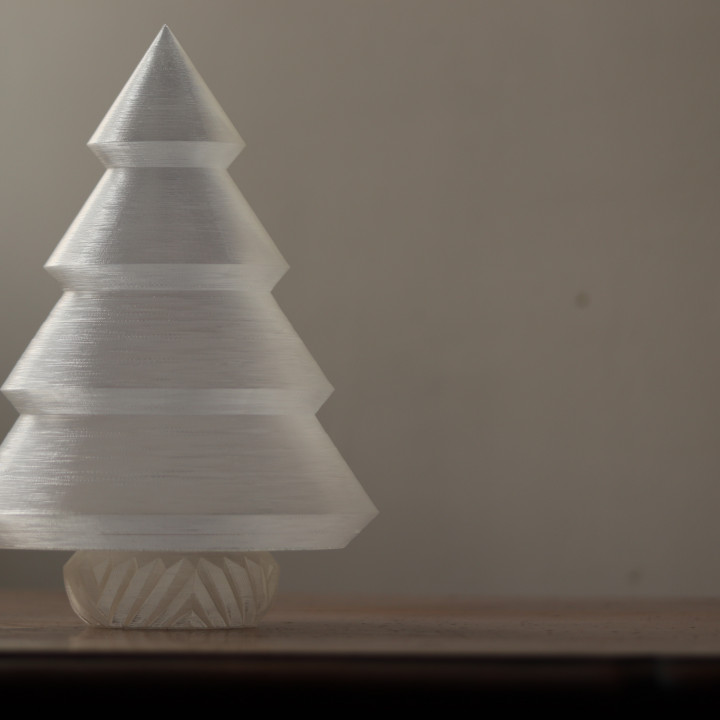 3D Printable Pine Tree Vase (vase mode) by Gianluca Rolle