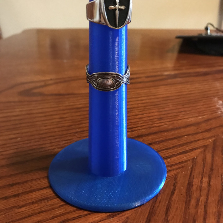 3D Printable Ring Stand by Austin Lippert