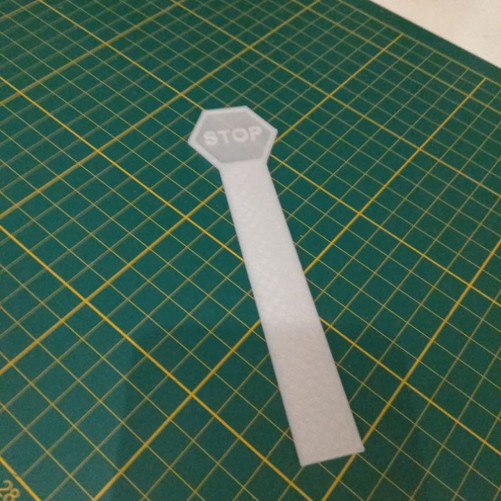 3D Printable Stop Bookmark by Gangloff Yves
