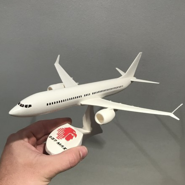 3D Printable 737 MAX 8 - NEW BOEING AIRPLANE - by Efren Arellano