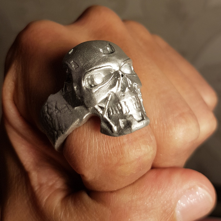 3D Printable Terminator Ring by Frederico David Sena