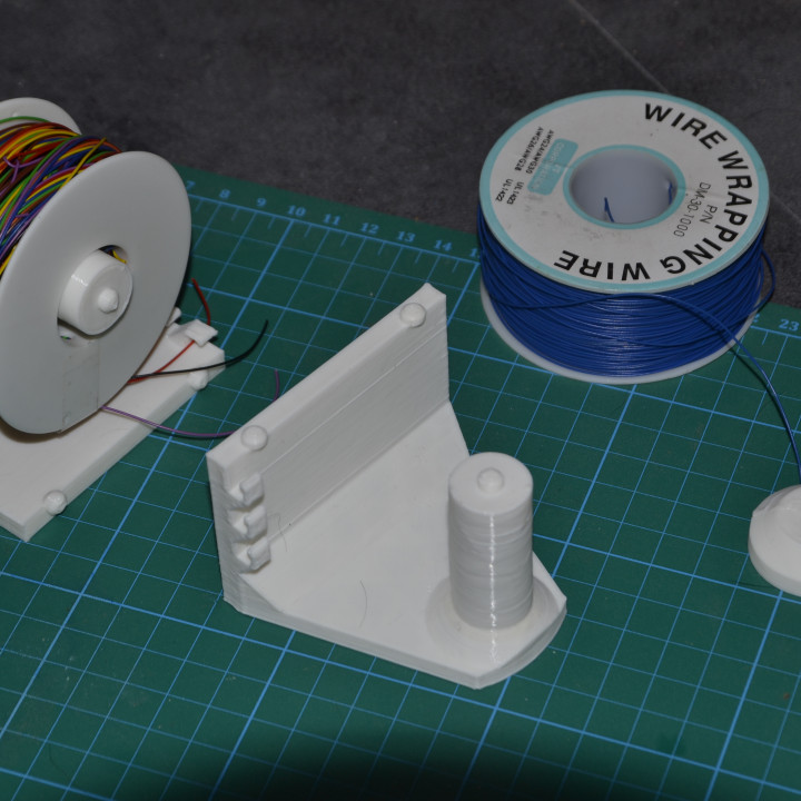 3D Printable Modular Wire spool holder by Carlos Gabriel Mechoso Sandin