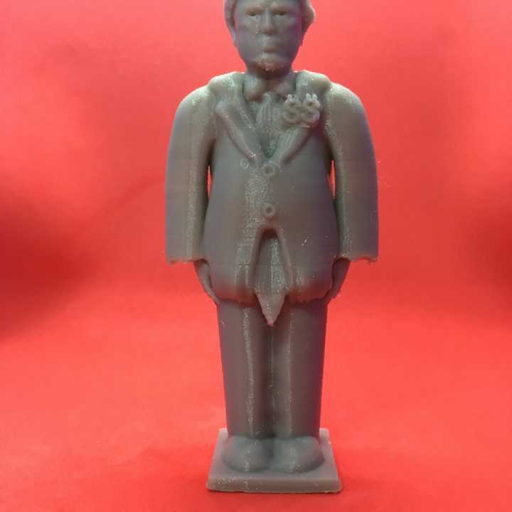 3D Printable Trump Chess by Paul