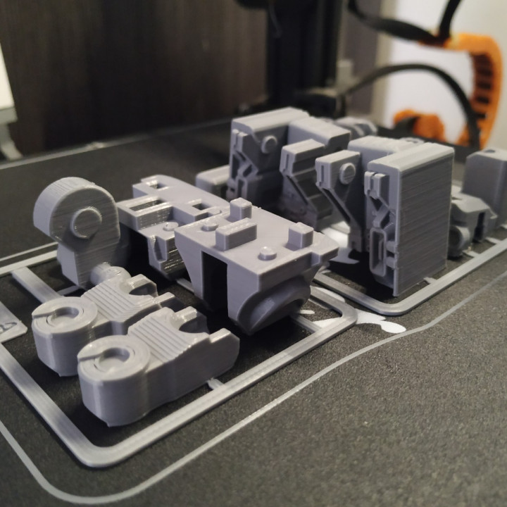 3D Print of TRANSFORMABLE SOFA ROBOT 3.75 INCH - NO SUPPORT by ItaiAlter