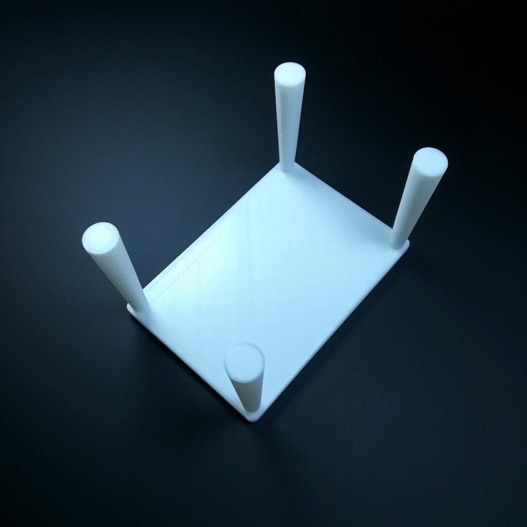 3D Printable Basic Table by Rick