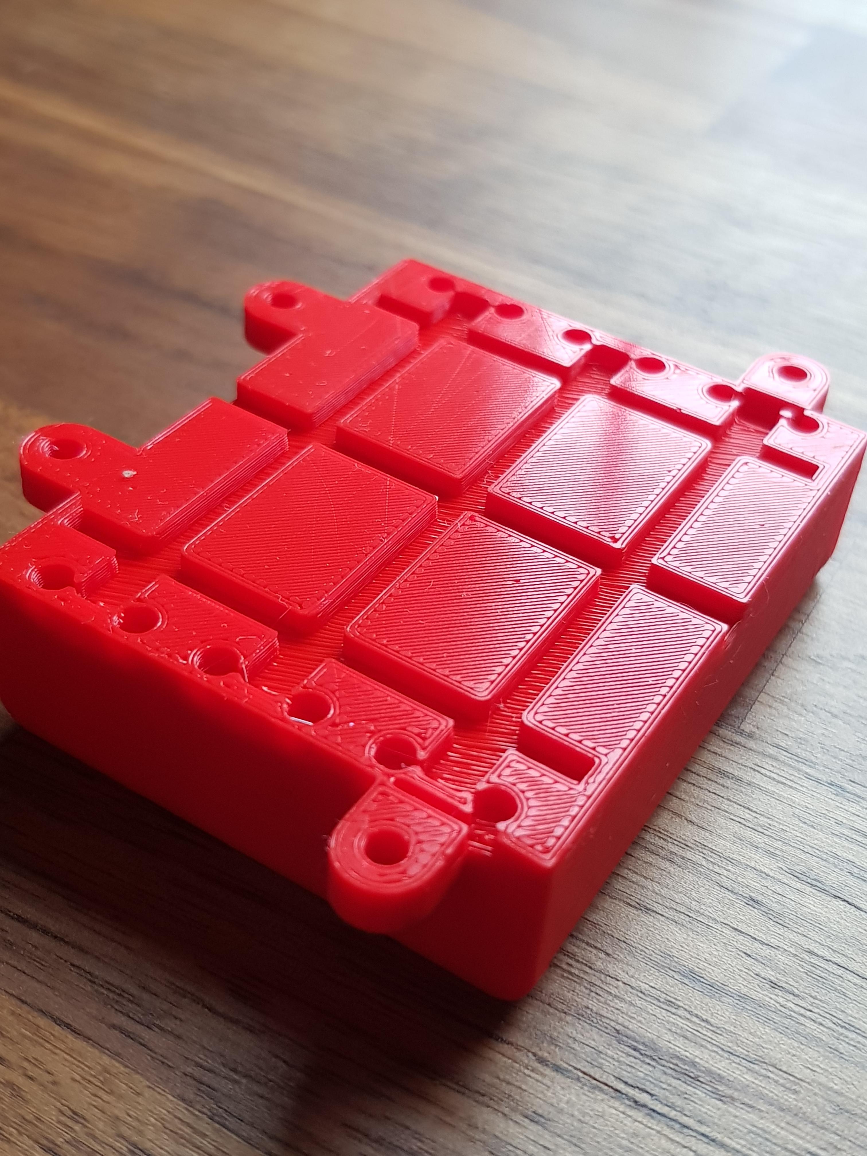 3D Printable 3AA battery boX by Jonathan Martel