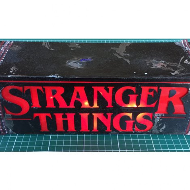 3D Printable Stranger Things Fiberoptic and Plasma Desk Lamp by Van Houten