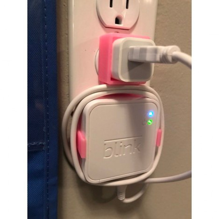 3D Printable Blink Sync Module - Wall Plug Mount by Tekkie Dad