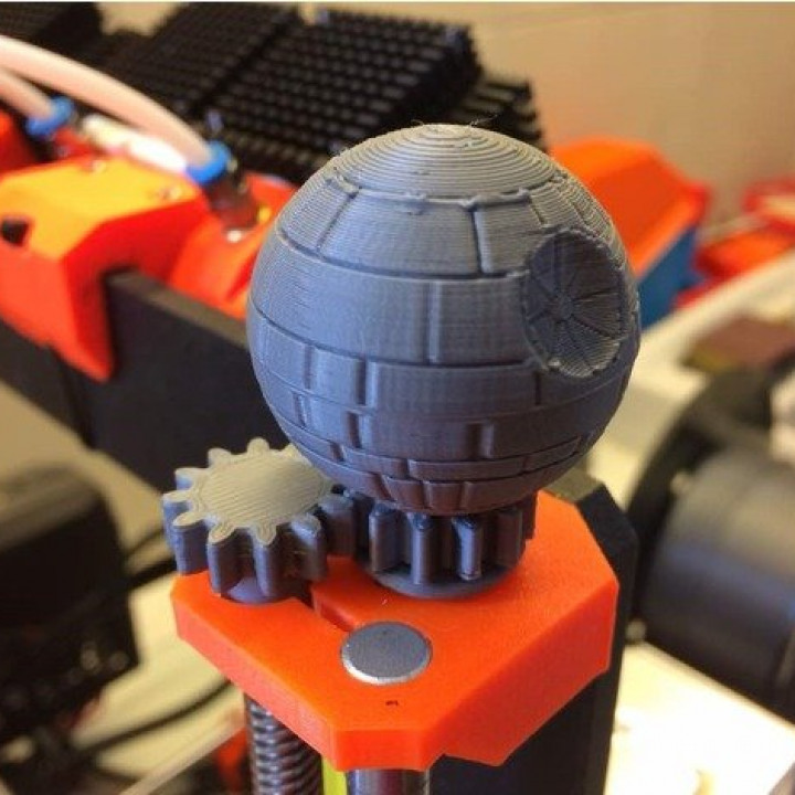 3D Printable Rotating Prusa Death Star Topper by Ryan Khoo