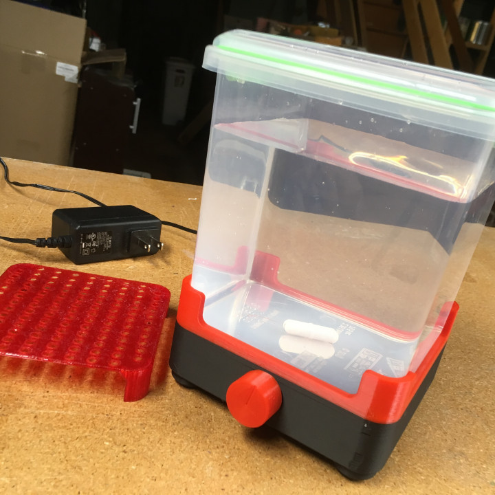 3D Printable Resin Printer Washing Station by Jason Kelly