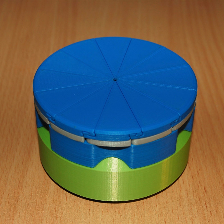 3D Printable 12 Leaf Aperture Iris Box by Brien Allison