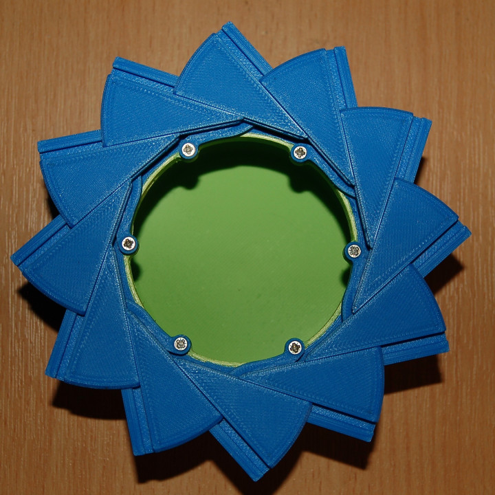 3D Printable 12 Leaf Aperture Iris Box by Brien Allison