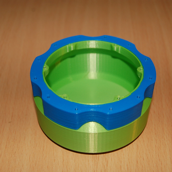 3D Printable 12 Leaf Aperture Iris Box by Brien Allison