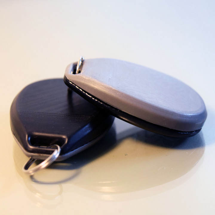 3D Printable Chevrolet Traverse Key Fob Case by Neil Sawhney