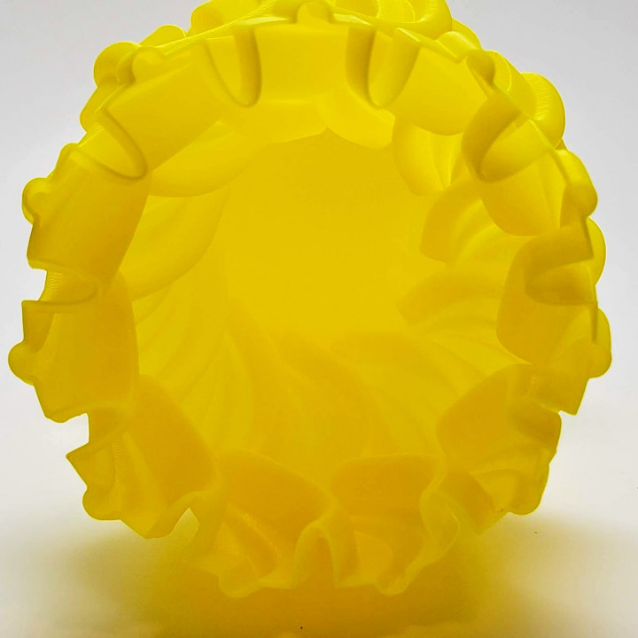 3D Printable Wavvy Wavvy by Jordon