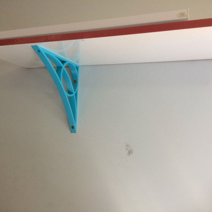 3D Printable Simple Shelf Bracket by thom lamourine