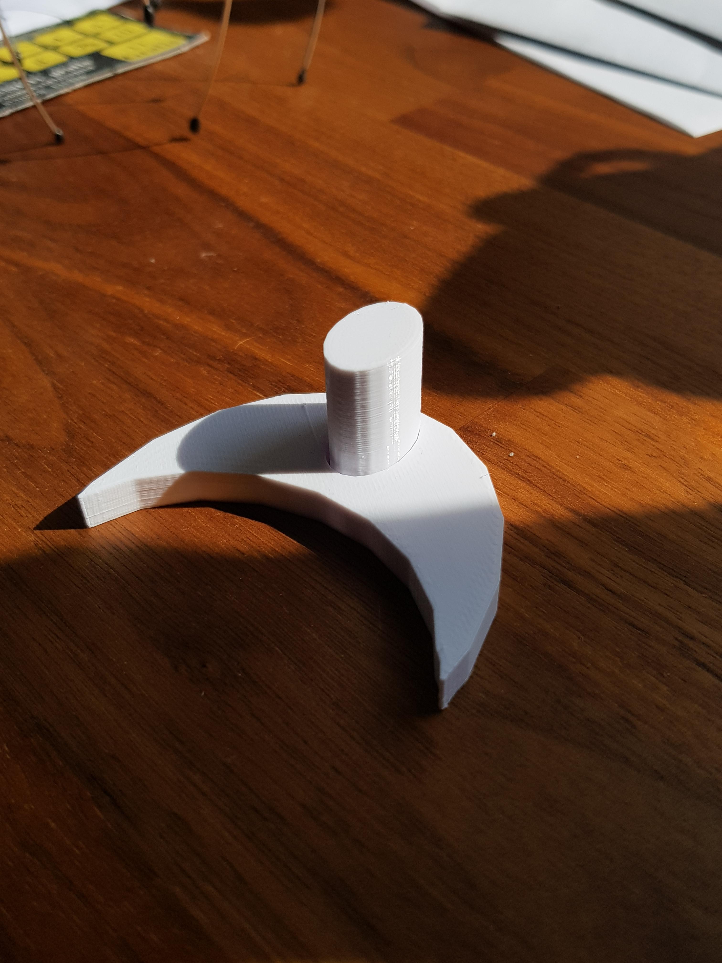 3D Printable headset stand by Matthew McFarland