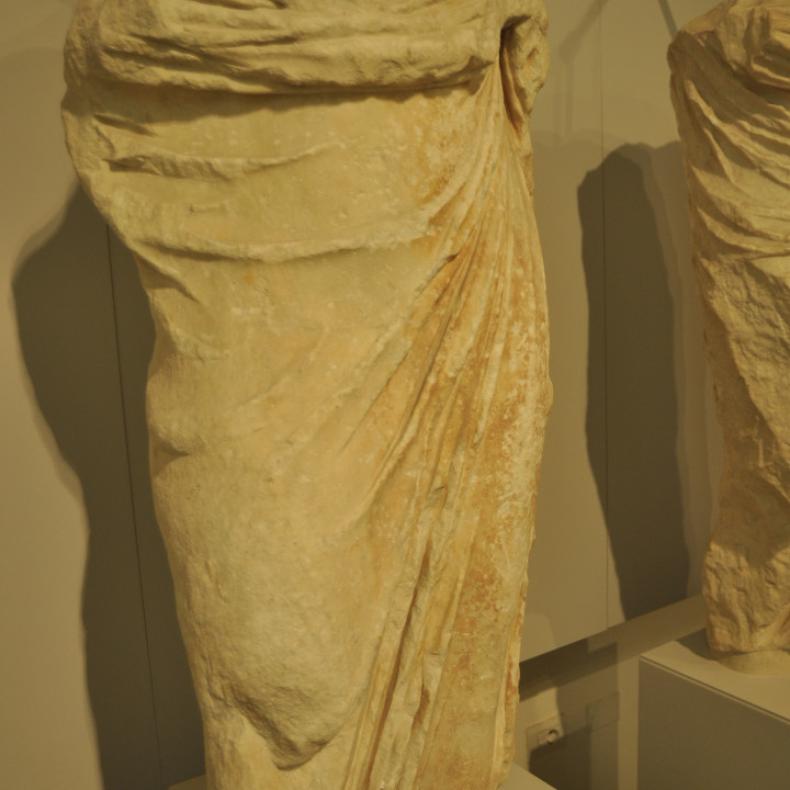 3D Printable Torso of a Young Man by Scan The World