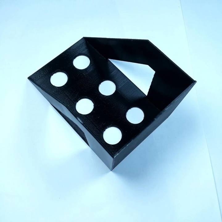 3D Printable Mail Holder by Curtis Fields