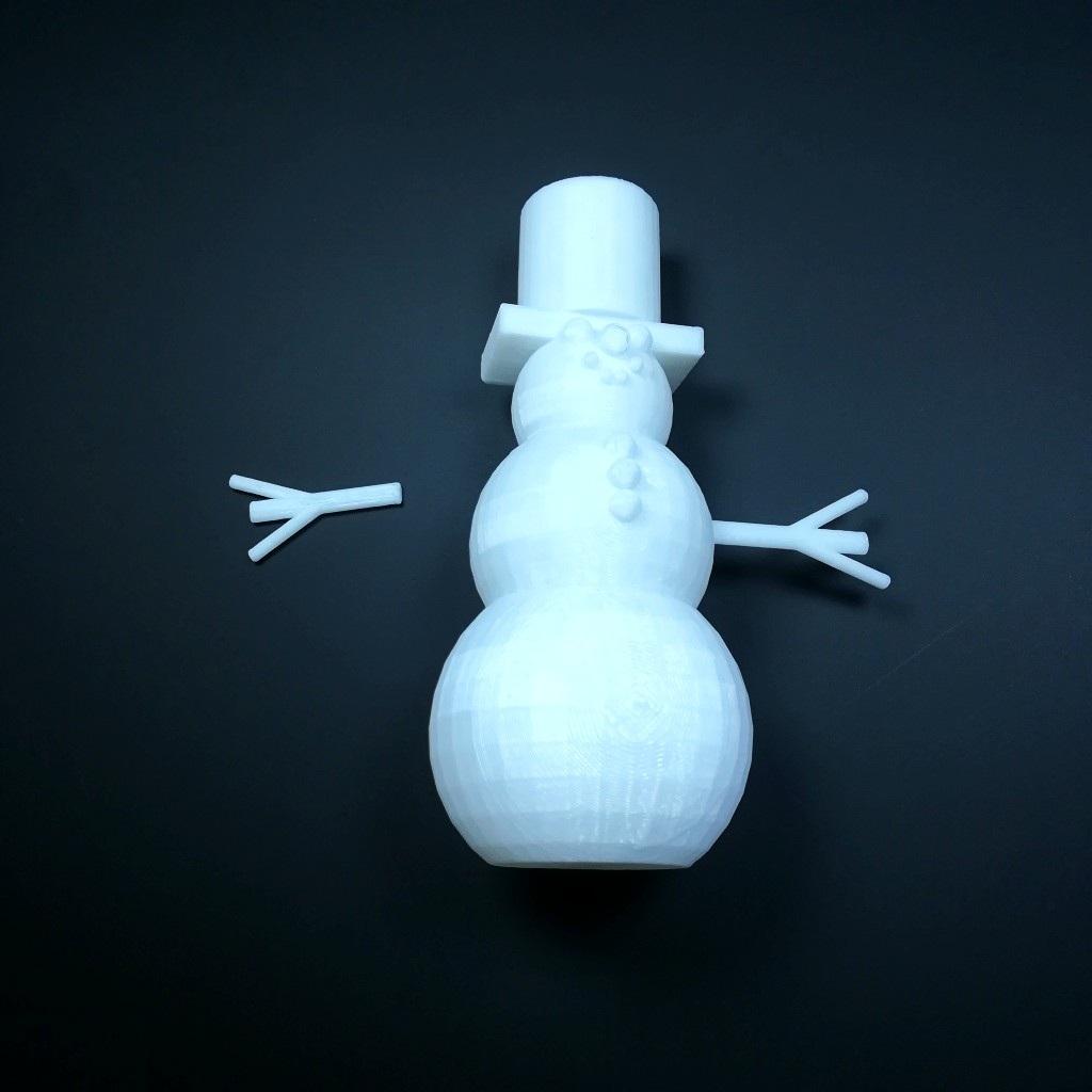 3D Printable Snowman by Cathy Chen