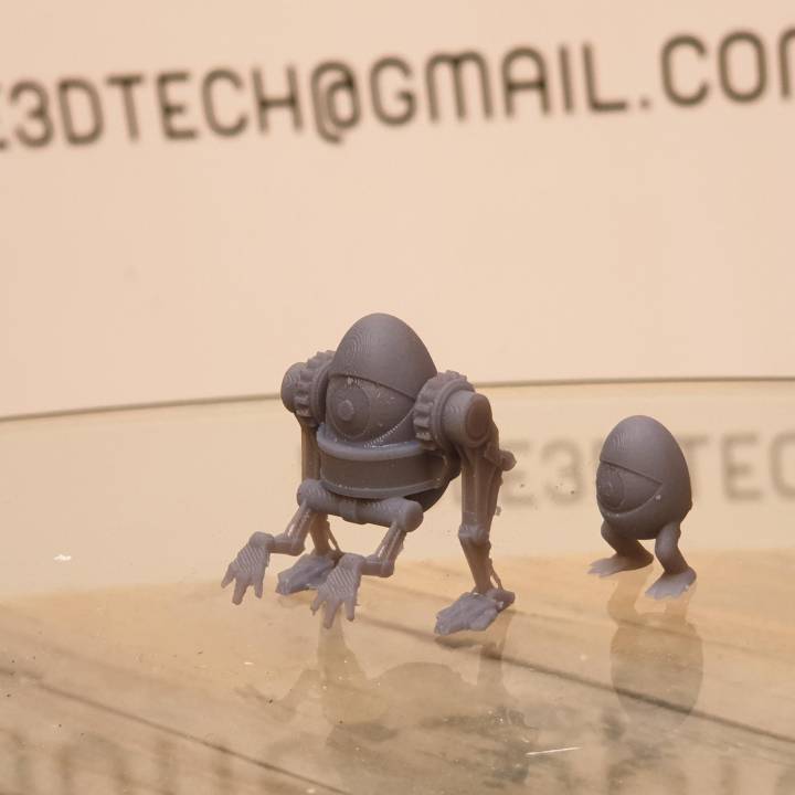 3D Printable mutant egg mech by Aaron Houston
