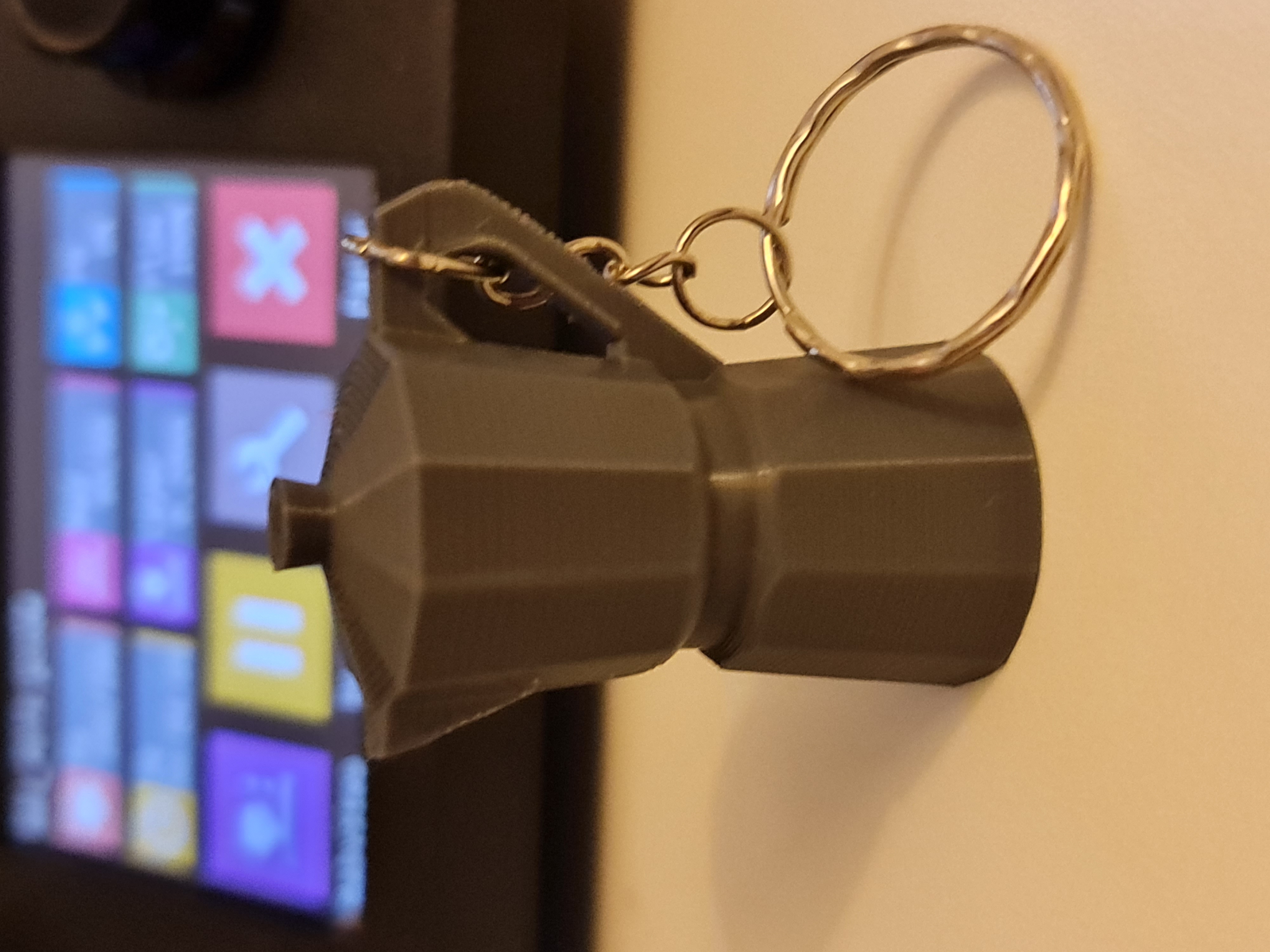 3D Printable Moka Pot Keychain by David Dória