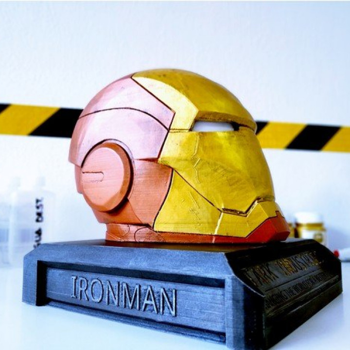 3D Printable Weathered Ironman bust with base by Critter Hitters
